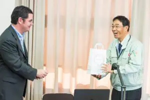 A Complete Guide to Japanese Business Etiquette and Culture